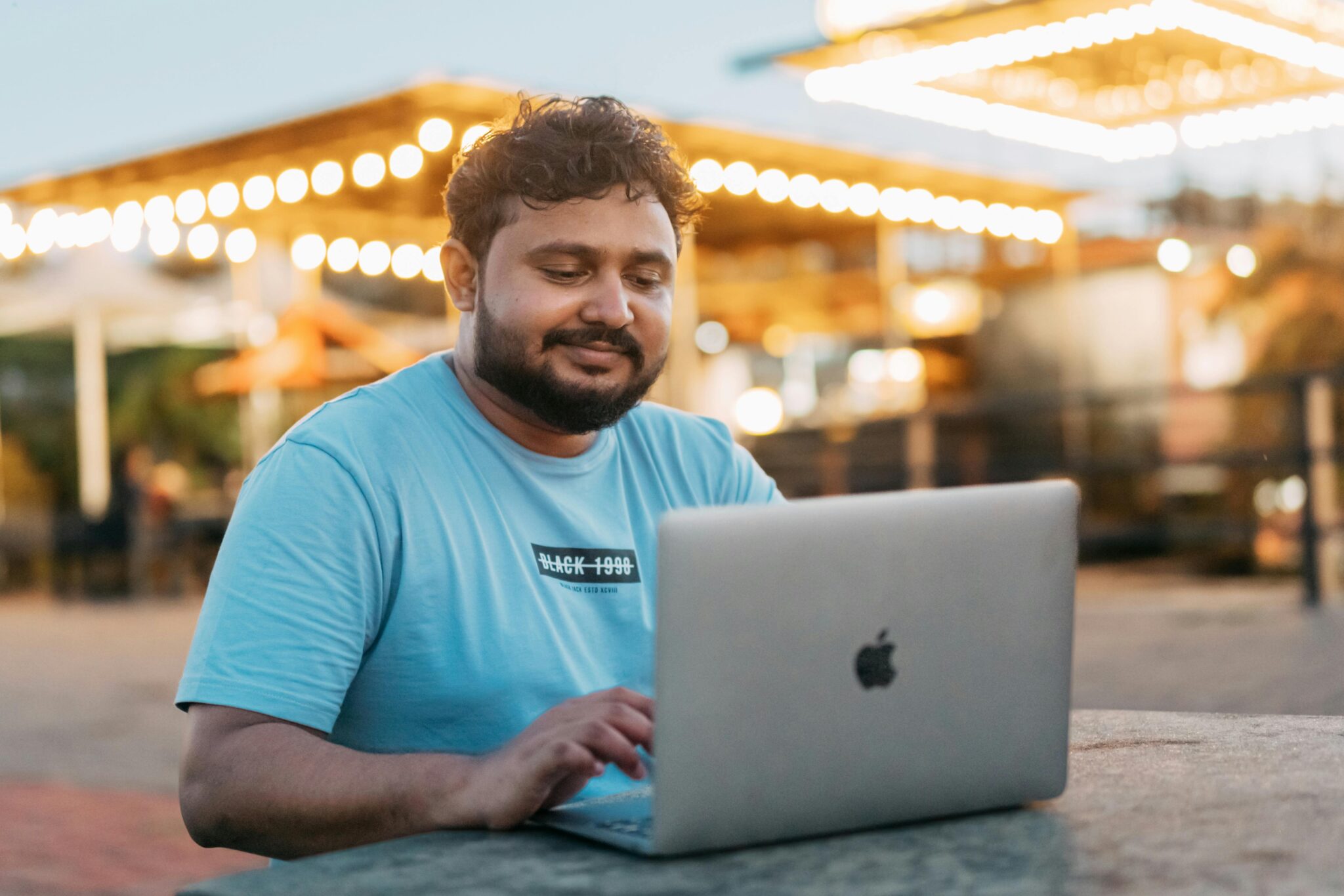 Variables en Java Explicadas: Declaración, Tipos y Usos